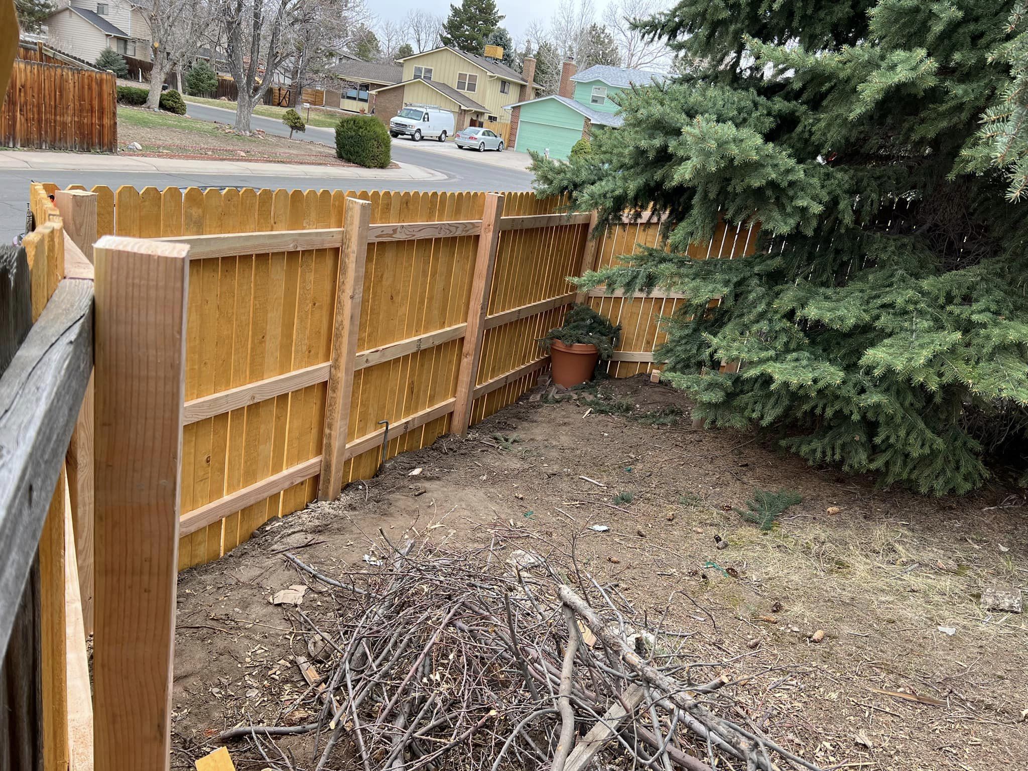 Fencing in Aurora, Colorado | DW Industries